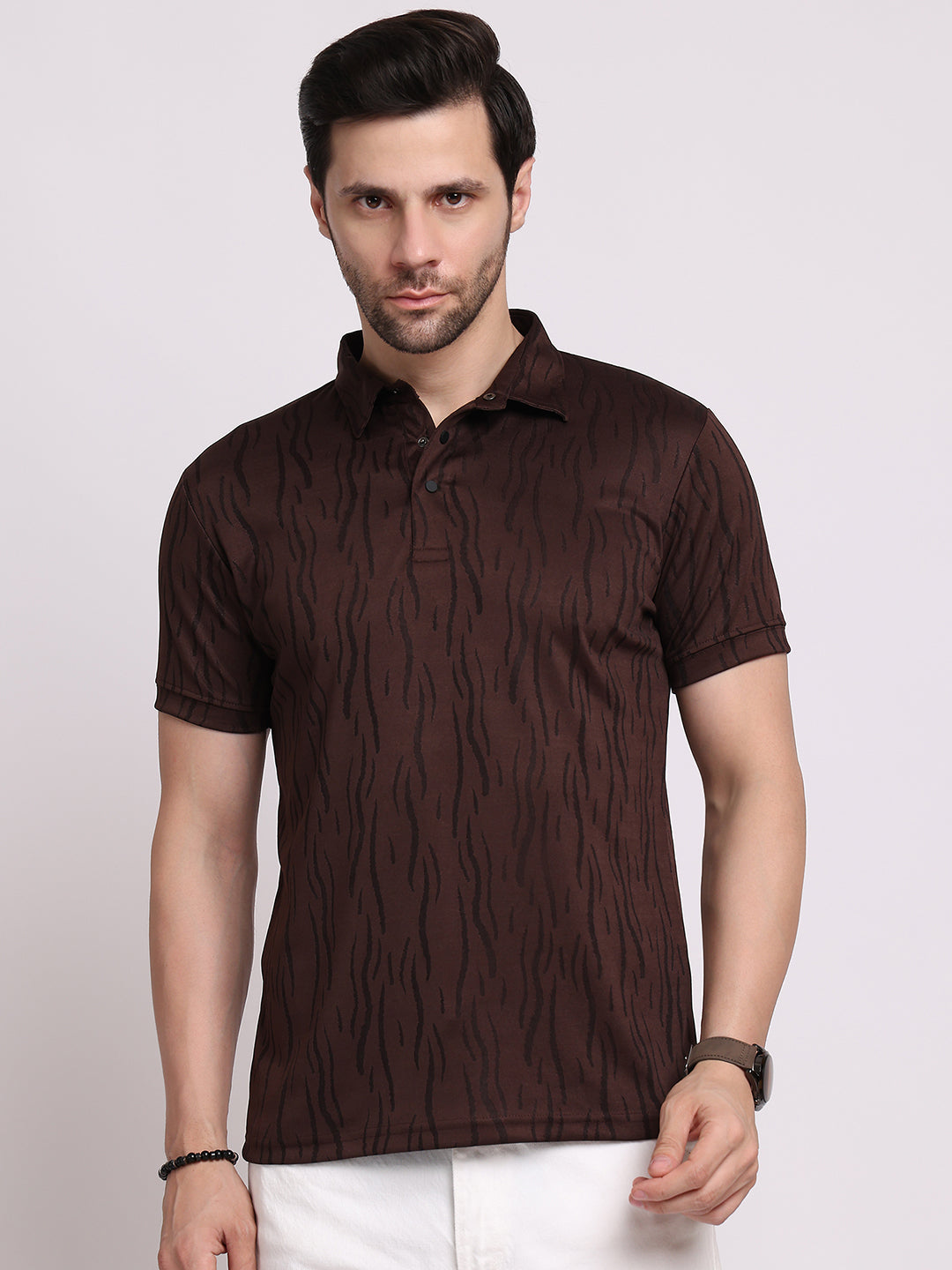 Men Brown Polyester Jacquard Classic polo collar with structured stitc ...